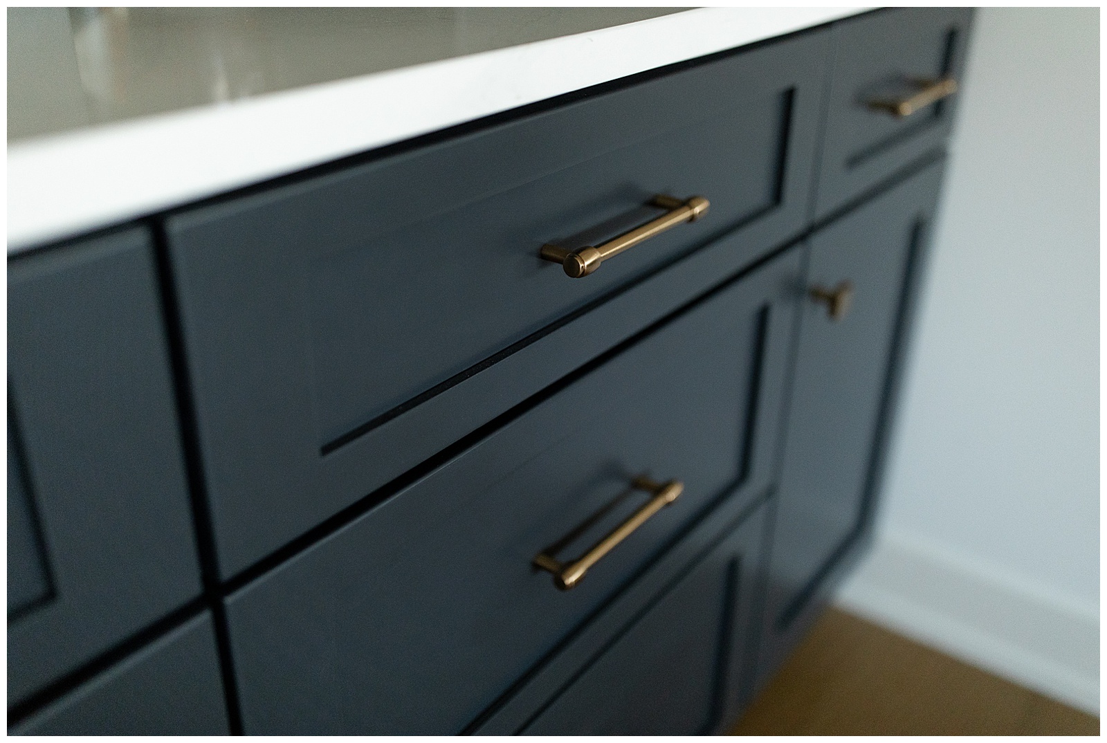 Subtle Color Stunner | sixbranch.net